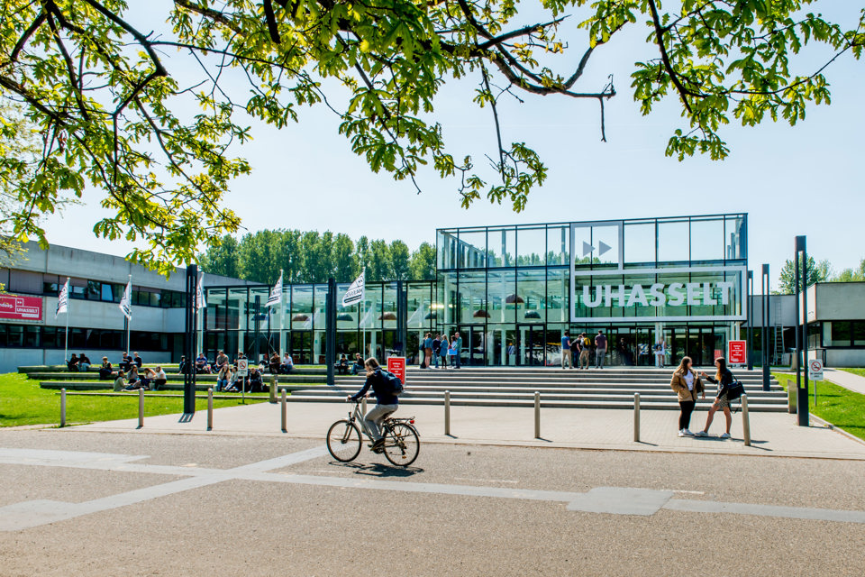 Mobiliteitsbeleid UHasselt - UHasselt